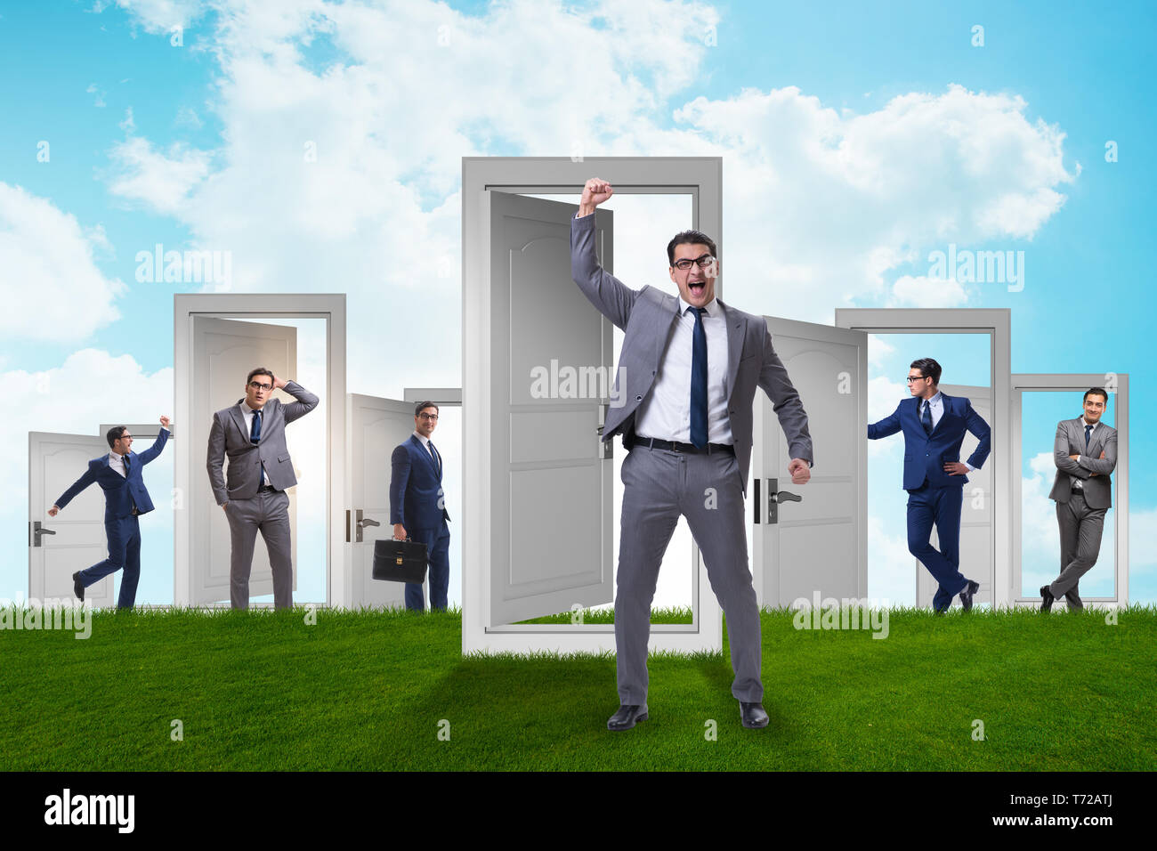 Concept choice many doors hi-res stock photography and images - Alamy