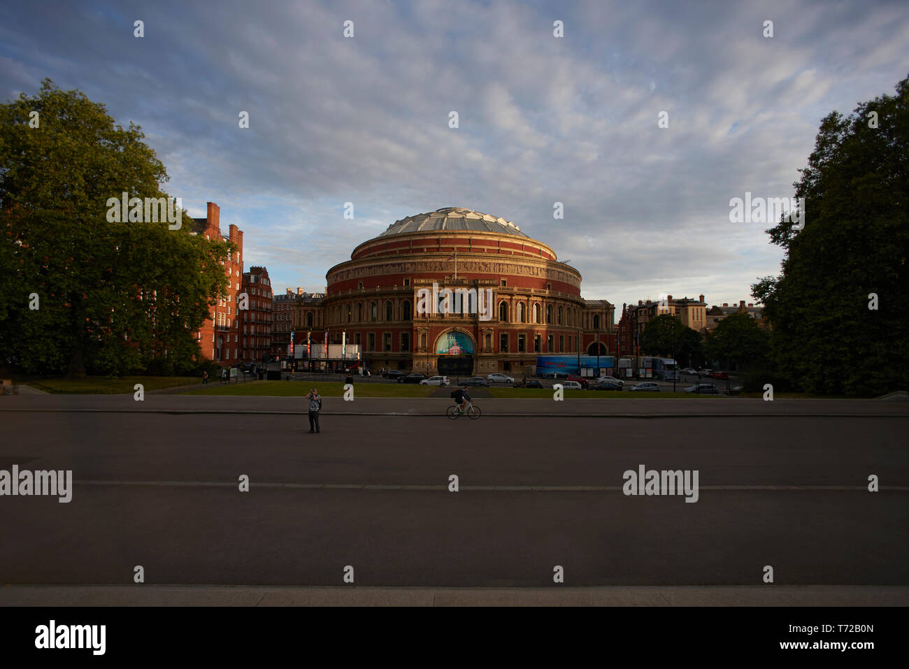 Beautiful architecture of the Royal Albert Hall in Kensington, London ...