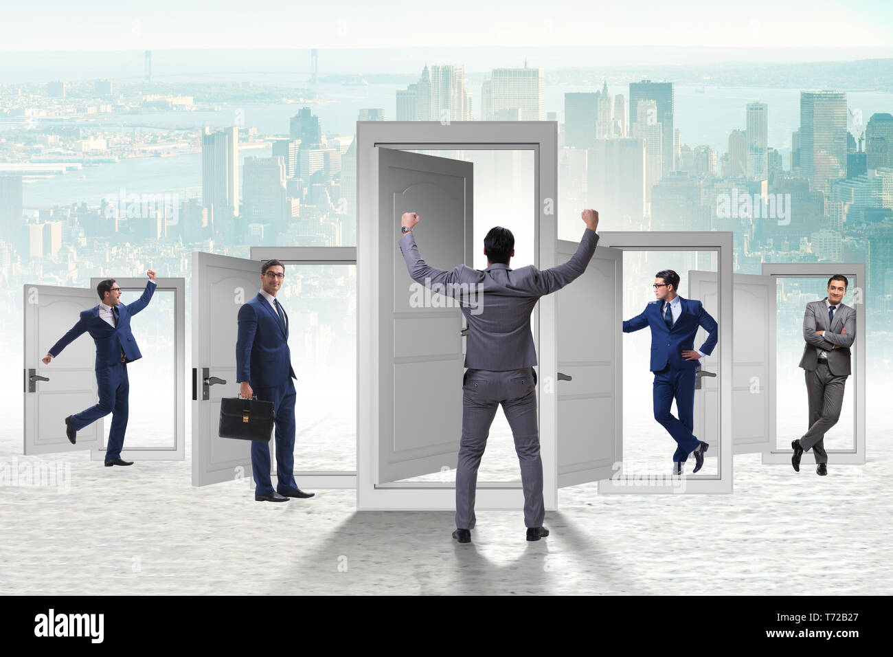 Concept choice many doors hi-res stock photography and images - Alamy