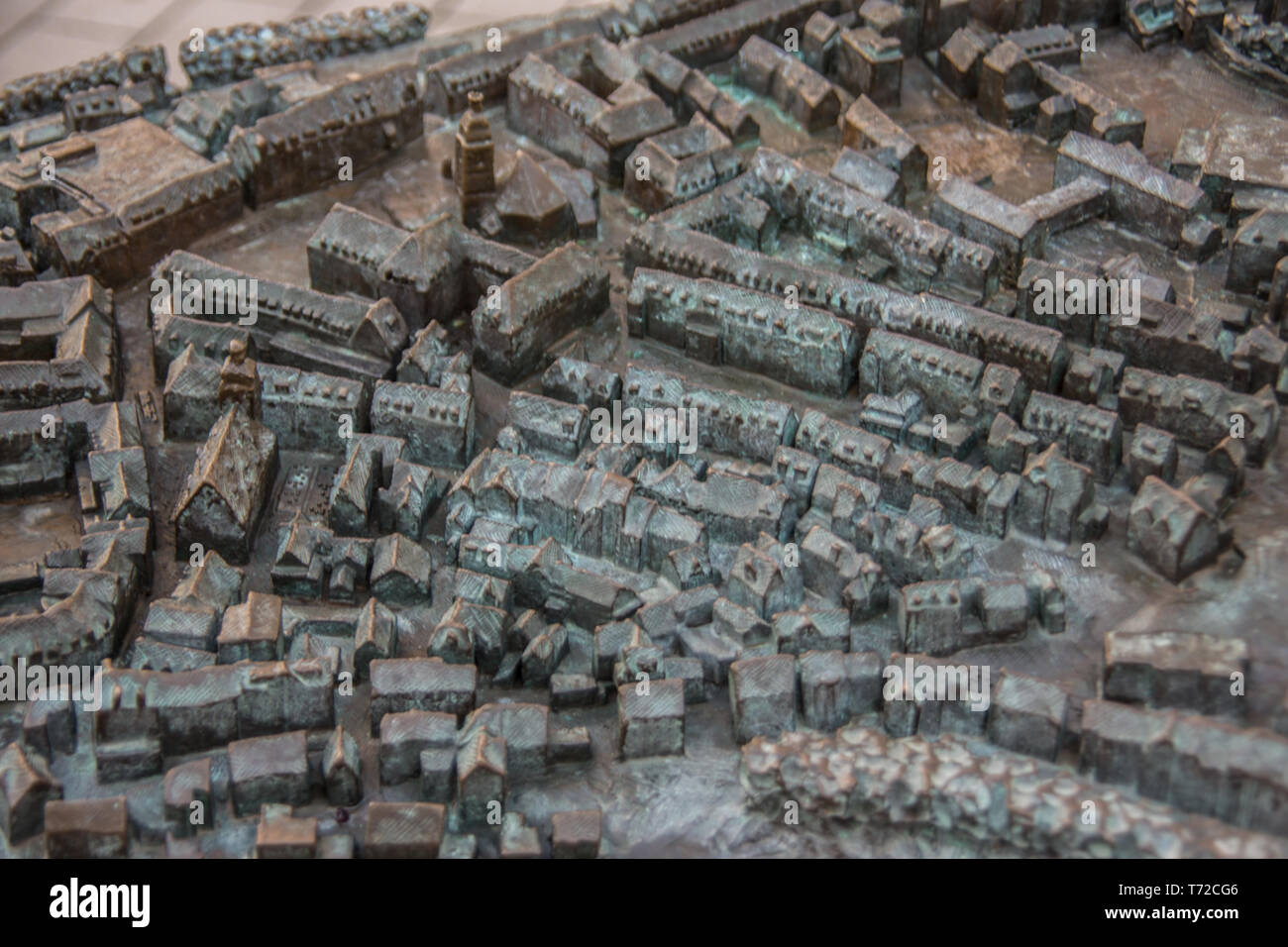 Bronze city map hi-res stock photography and images - Alamy