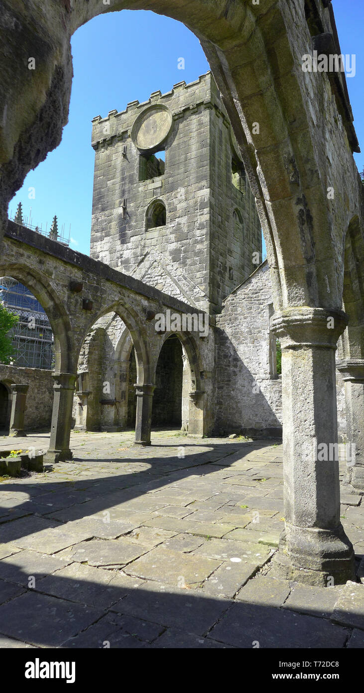 skeletal structure and arches of the Heptonstall Methodist Church ...