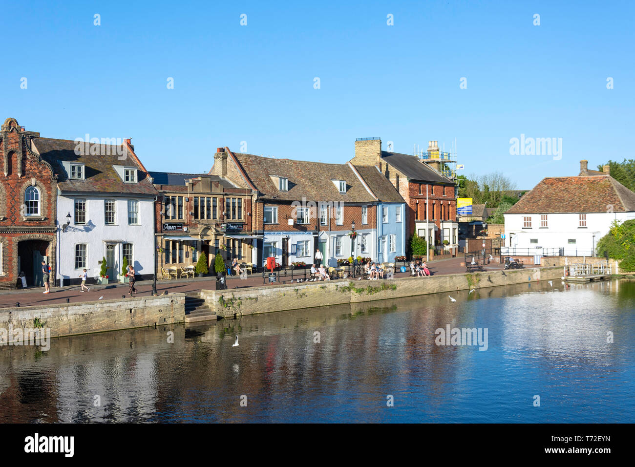 Ives cambridgeshire hi-res stock photography and images - Alamy