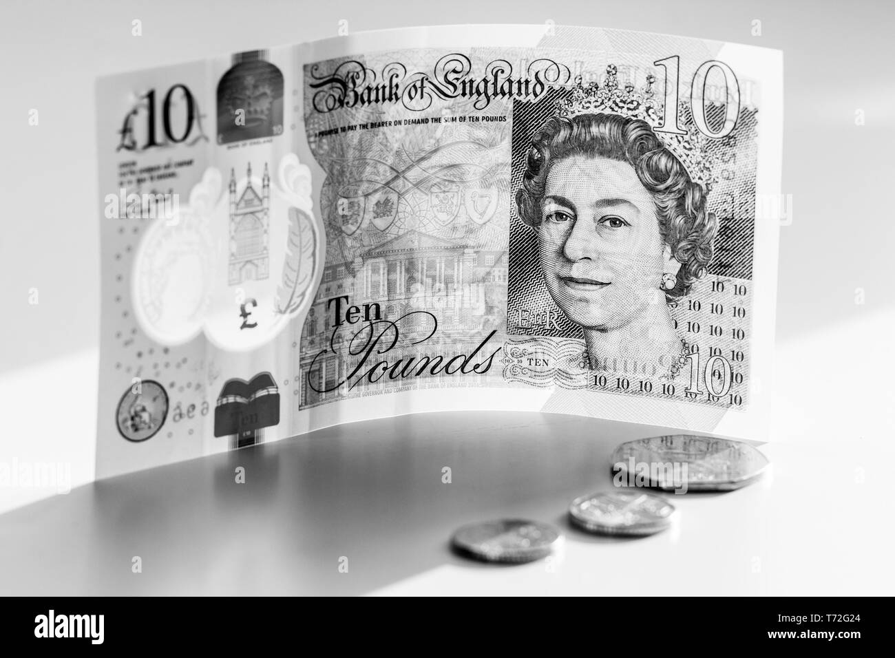 Ten pound note Black and White Stock Photos & Images - Alamy