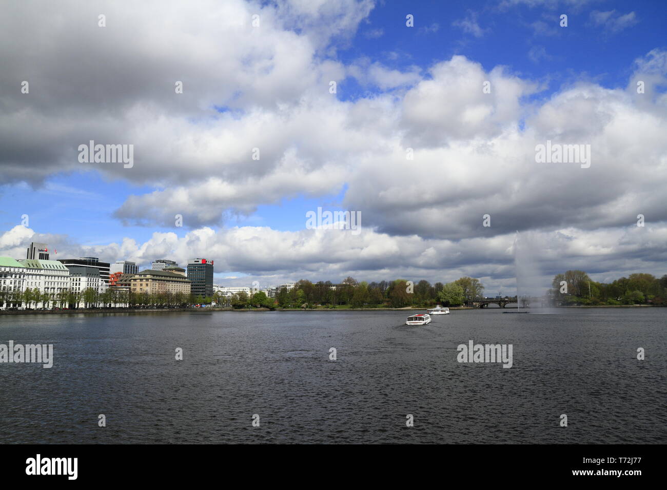 Alster pier hi-res stock photography and images - Alamy