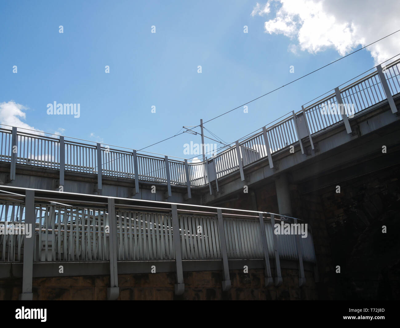 Concrete ramp walkway hi-res stock photography and images - Alamy