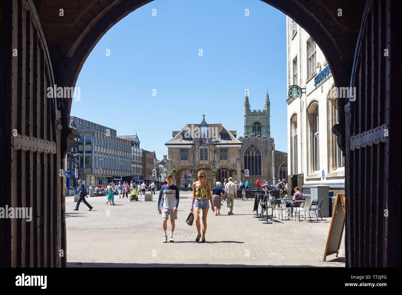 Peterborough cathedral square hi-res stock photography and images - Alamy