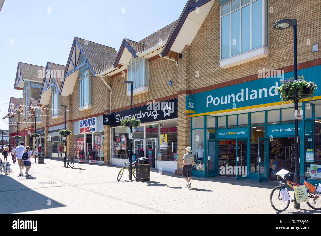 Huntingdon town centre cambridgeshire hi-res stock photography and ...