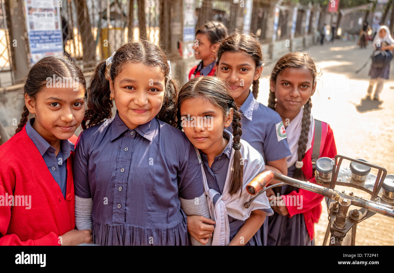 Young Girls At Recess From Local School In Dhaka Bangladesh Stock 2061