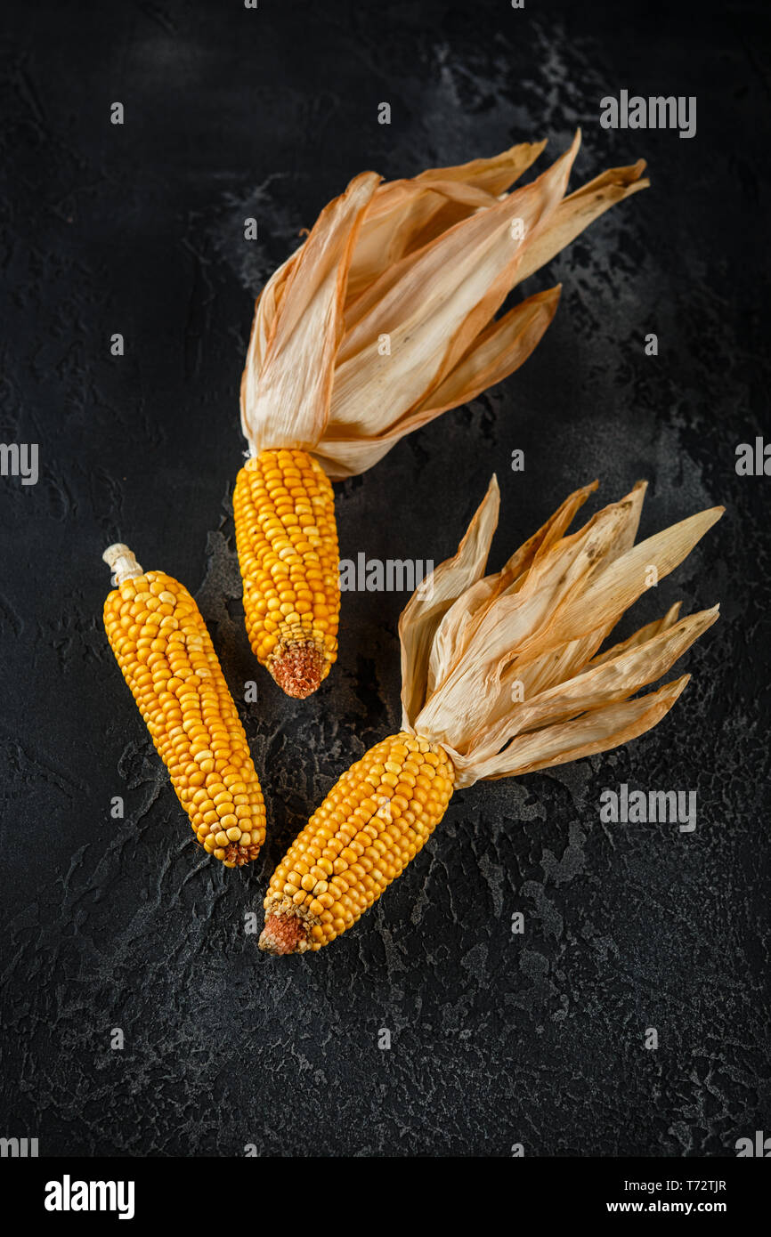 Dried corn husk hi-res stock photography and images - Alamy