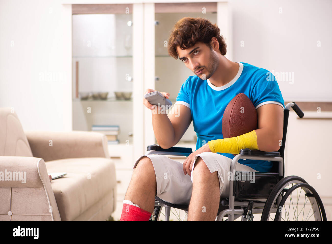 Recovering from his broken leg hi-res stock photography and images - Alamy