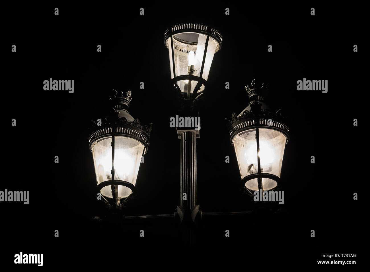 Three lantern lamps hi-res stock photography and images - Alamy