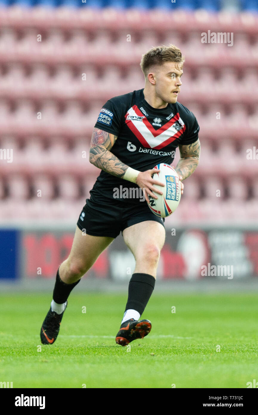 London broncos morgan smith hi-res stock photography and images - Alamy