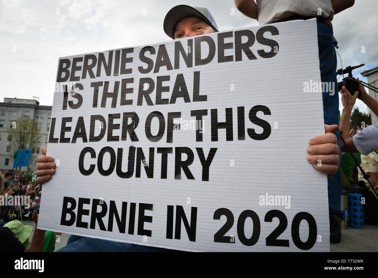 Climate change debate sign hi-res stock photography and images - Alamy