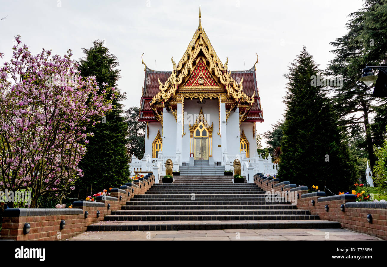 Wat Buddhapadipa Thai Buddhist Temple in Wimbledon Village London UK ...