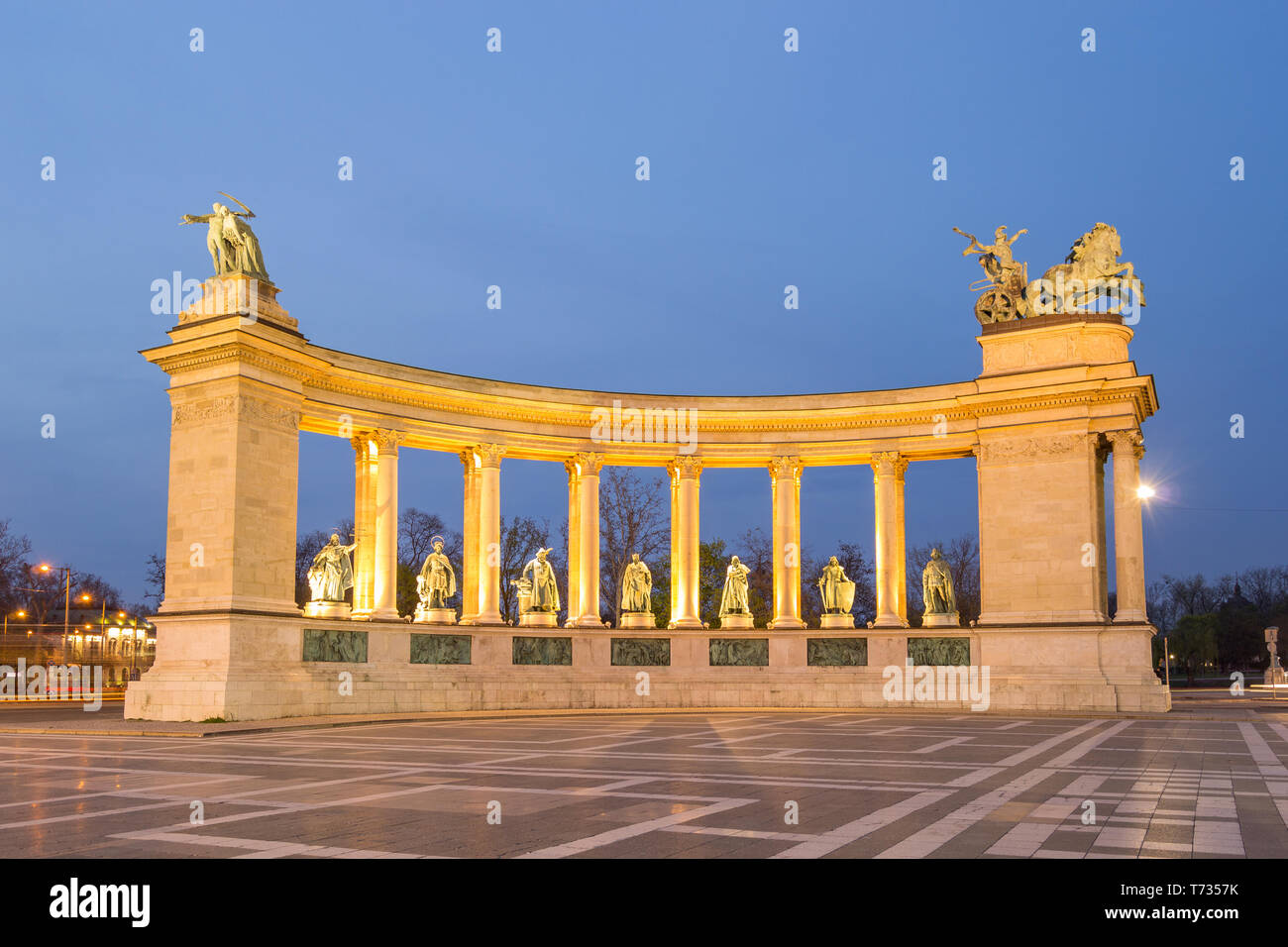 Budapest famous place hi-res stock photography and images - Alamy
