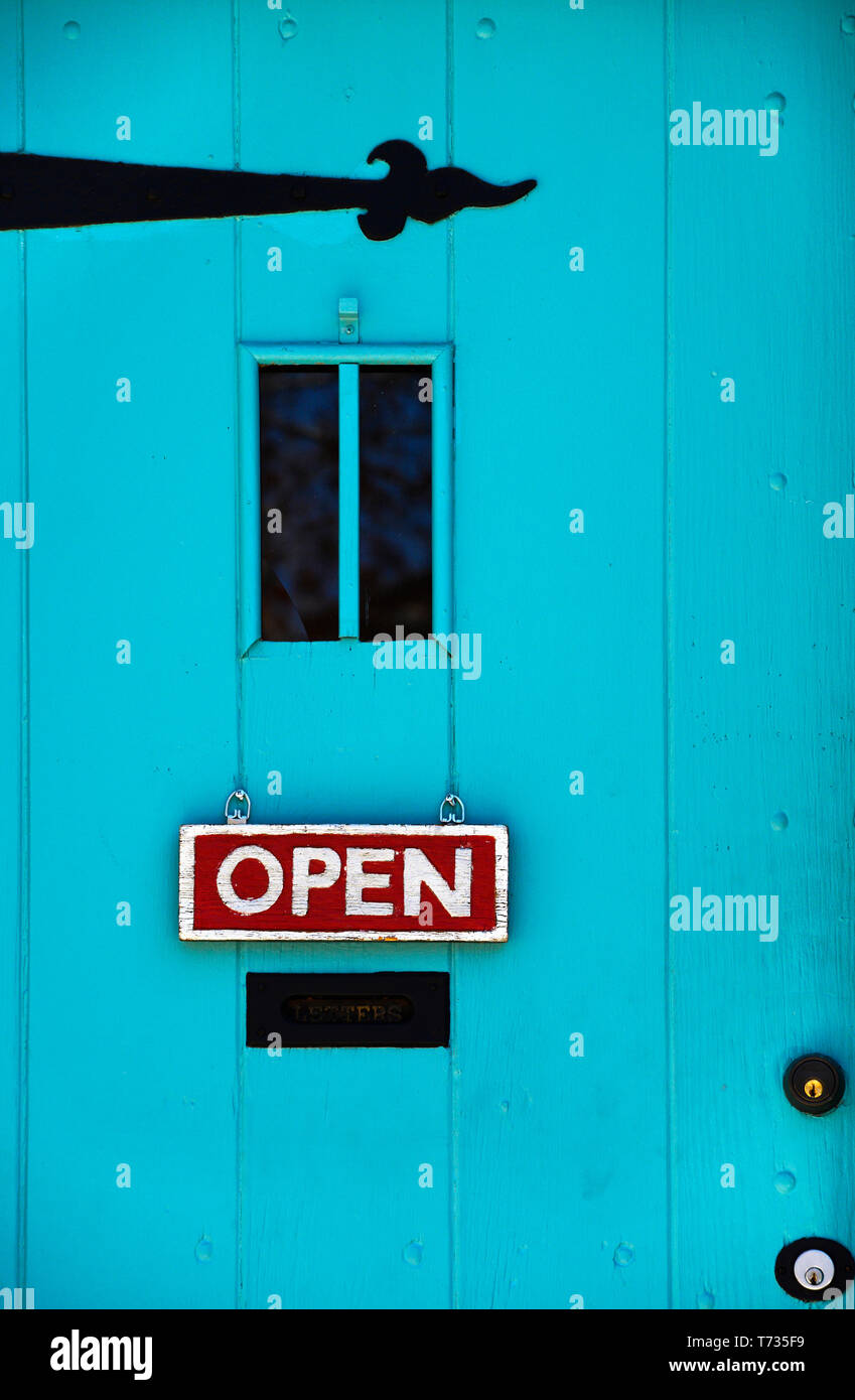 Turquoise sign hi-res stock photography and images - Alamy