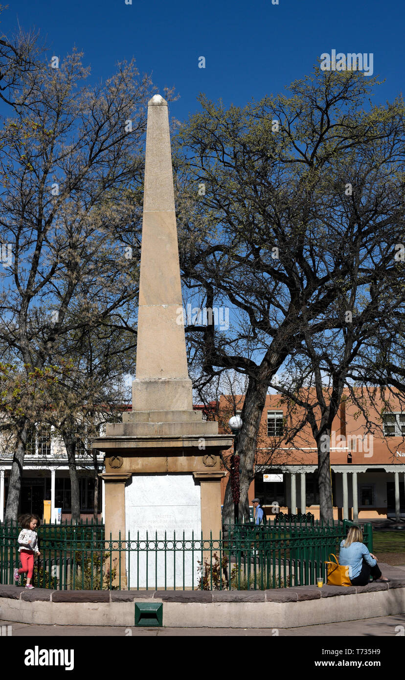 Santa fe obelisk hi-res stock photography and images - Alamy