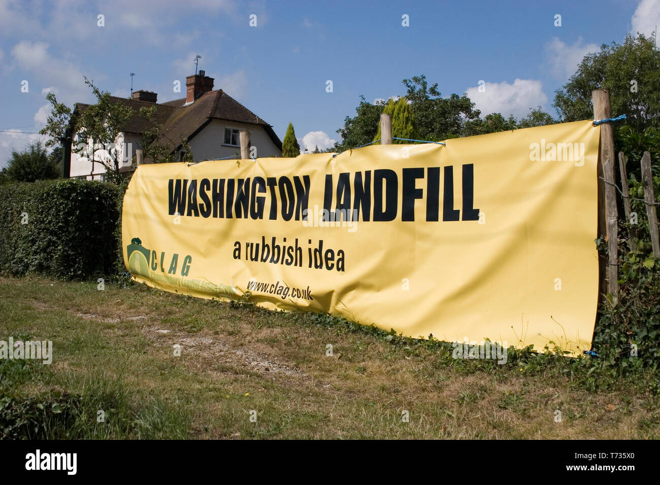 Landfill sign protest hi-res stock photography and images - Alamy