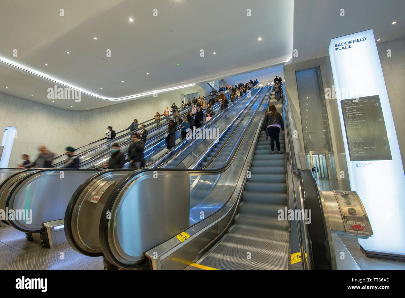 COMMUTERS ON ESCALATORS WESTFIELD WORLD TRADE CENTER PATH ...
