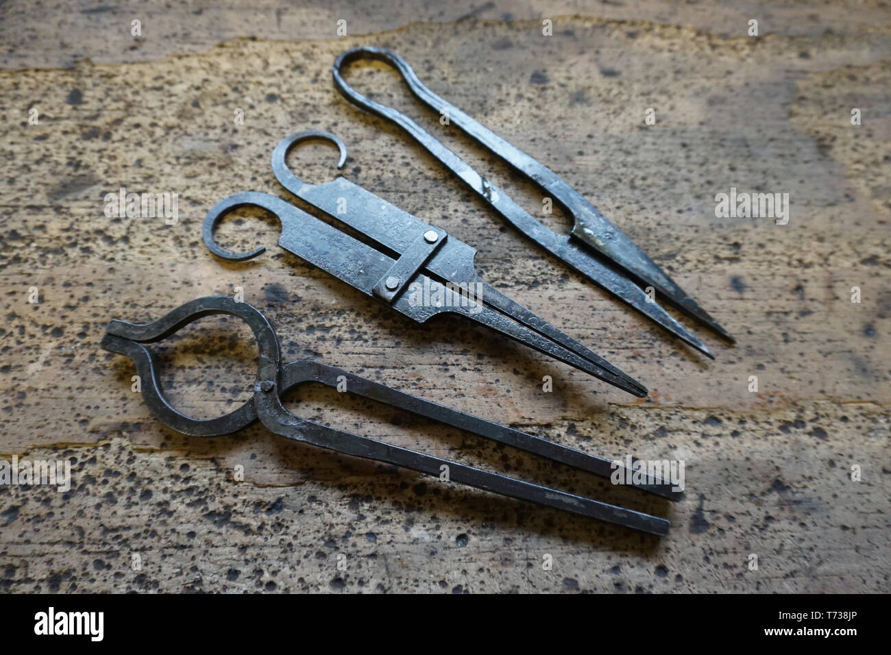Barber surgeon tool hi-res stock photography and images - Alamy