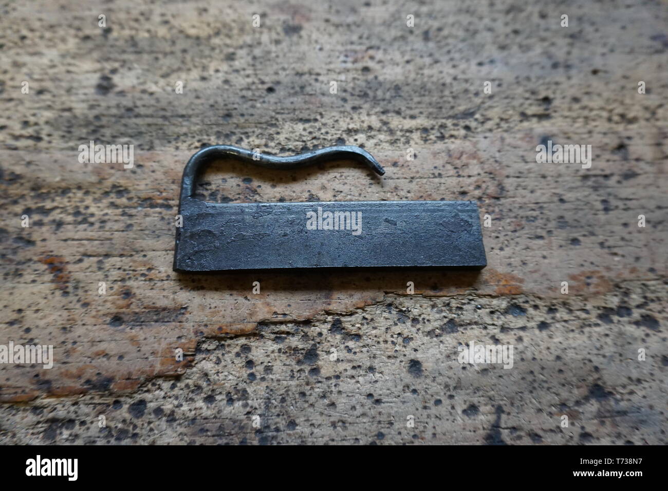 Fire steels hi-res stock photography and images - Alamy
