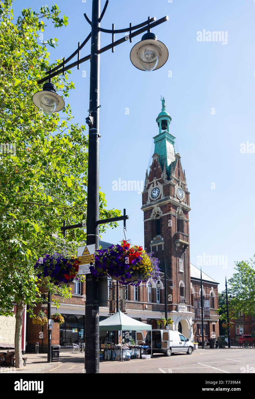 March Town Hall and market stall, Market Place, March, Cambridgeshire ...