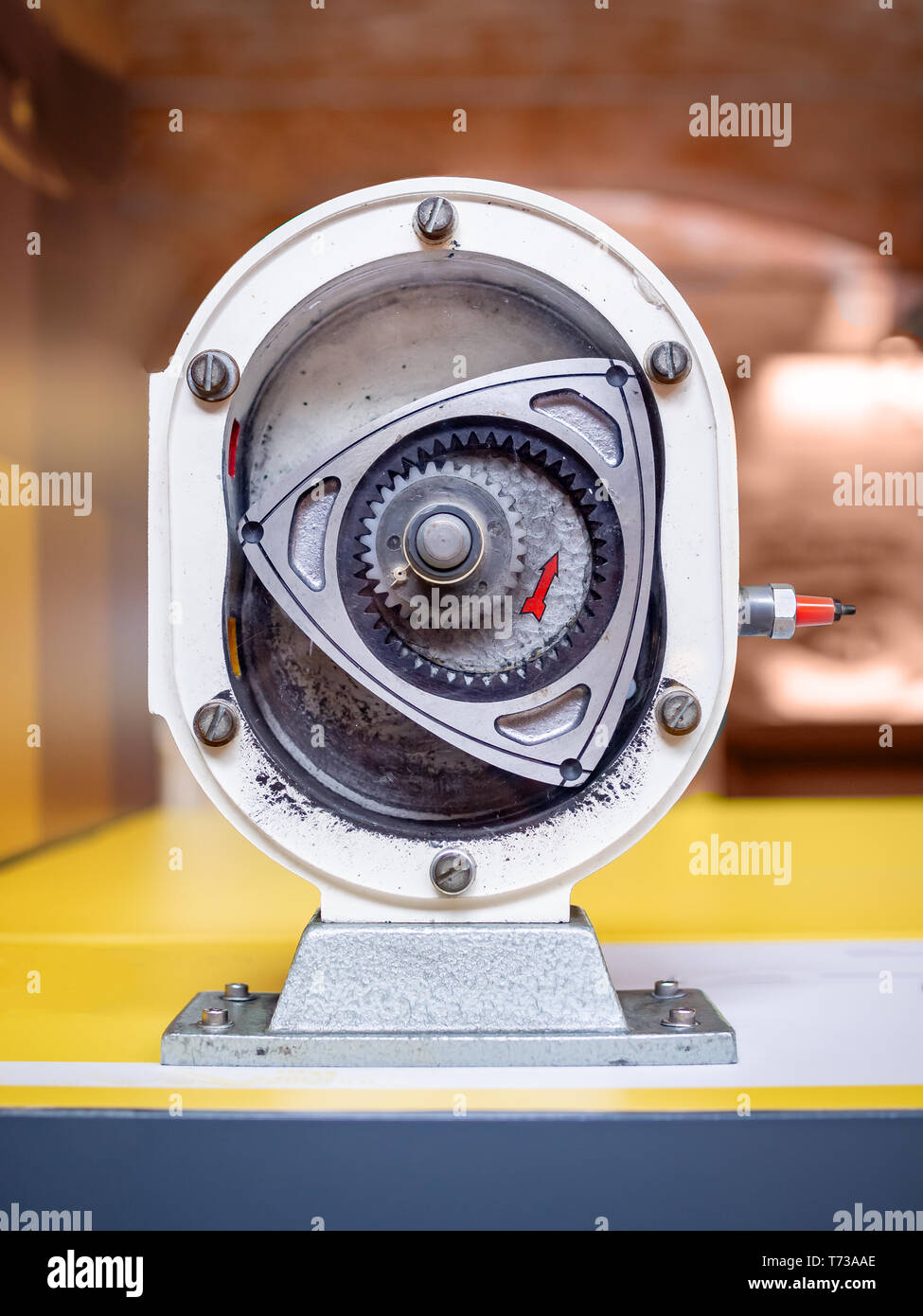 Internal combustion Wankel engine, rotor cross section Stock Photo - Alamy