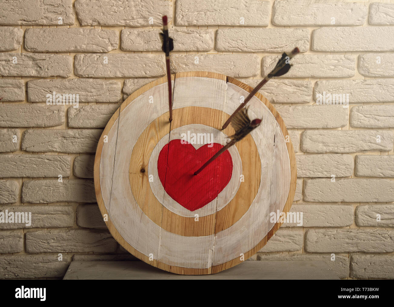 Red arrows silhouette hi-res stock photography and images - Alamy