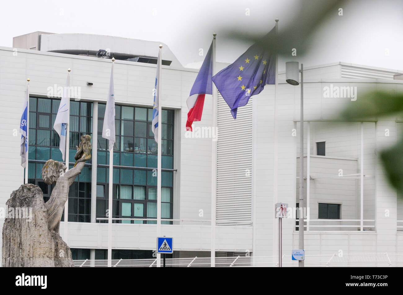 Genethon hi-res stock photography and images - Alamy