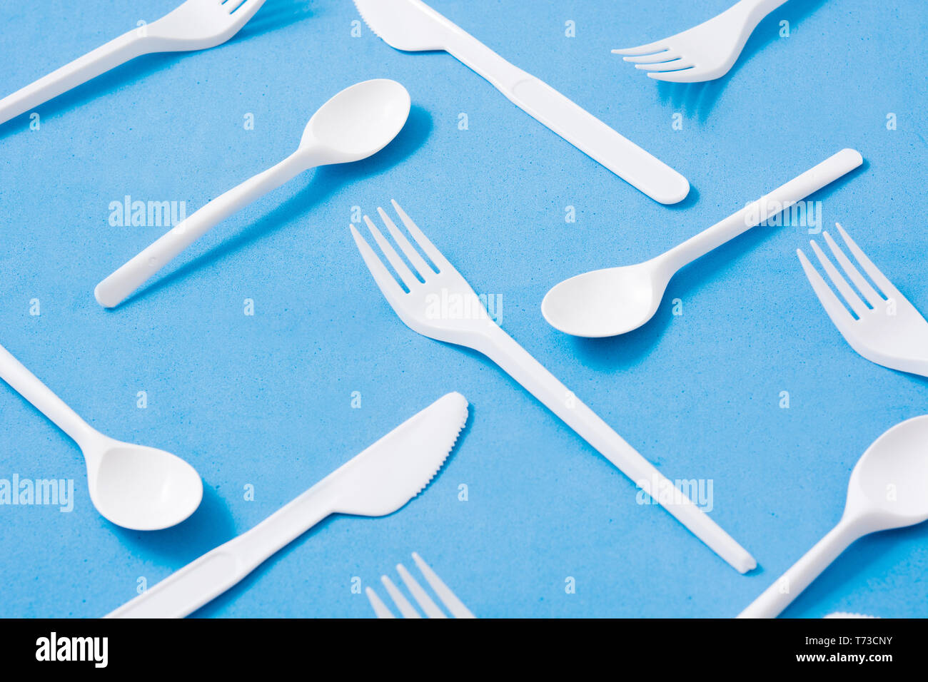 Plastic tableware hi-res stock photography and images - Alamy