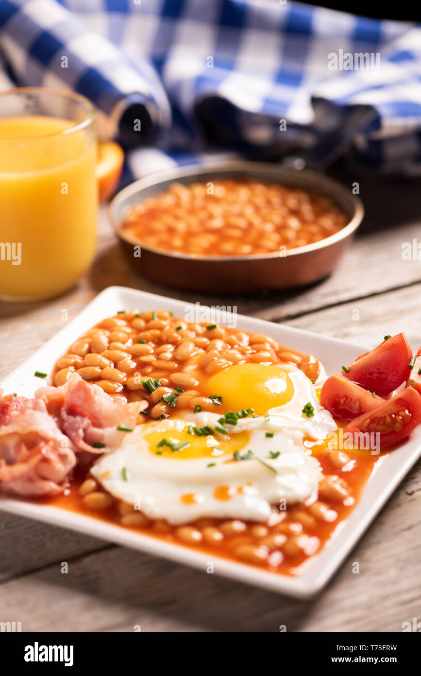 Tasty deliciuos hi-res stock photography and images - Alamy