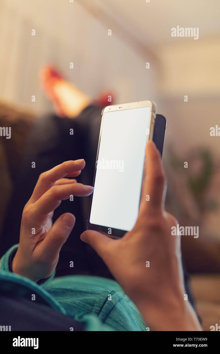 woman hand holding mobile phone Stock Photo - Alamy