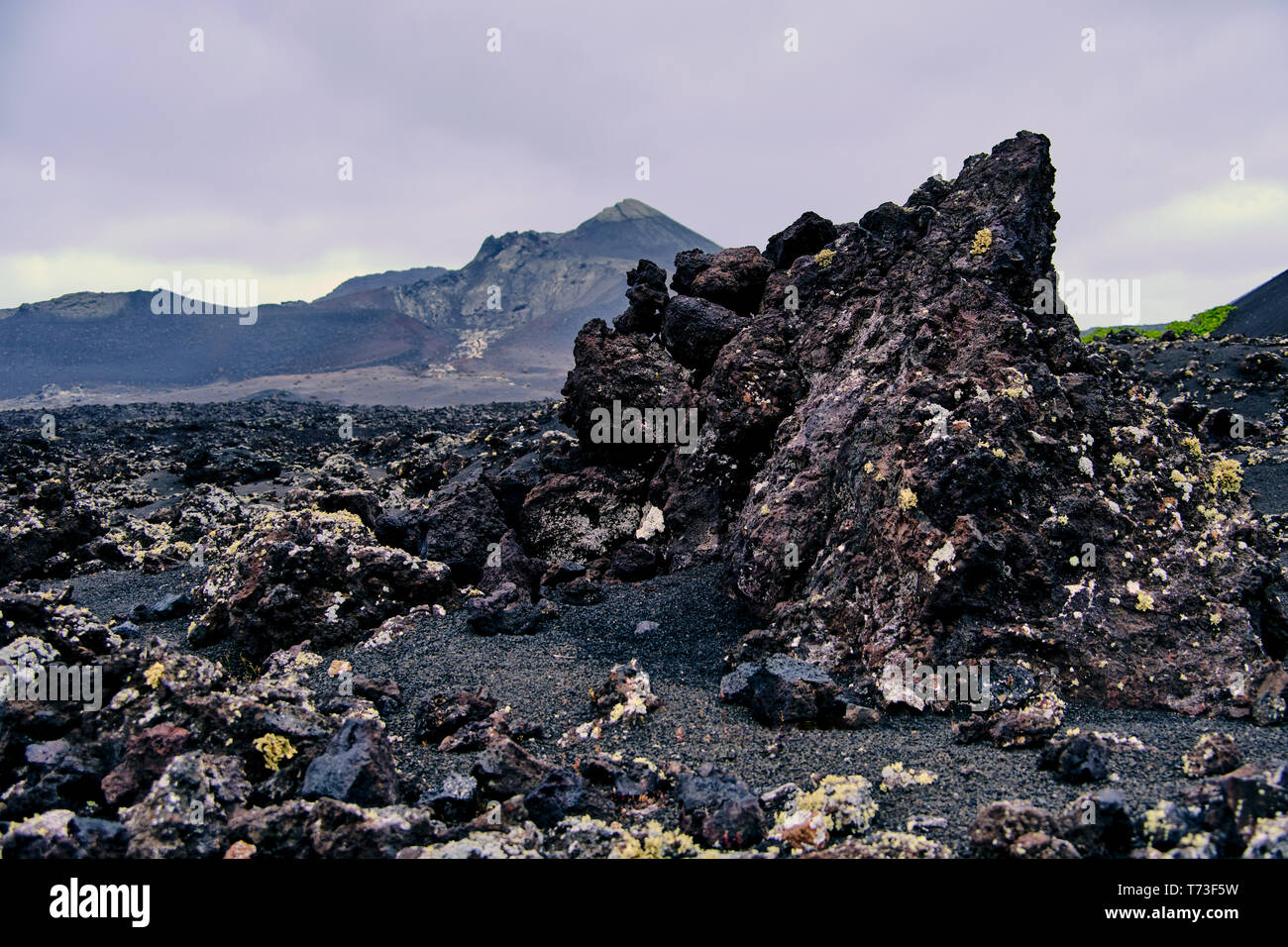 Mount timanfaya hi-res stock photography and images - Alamy