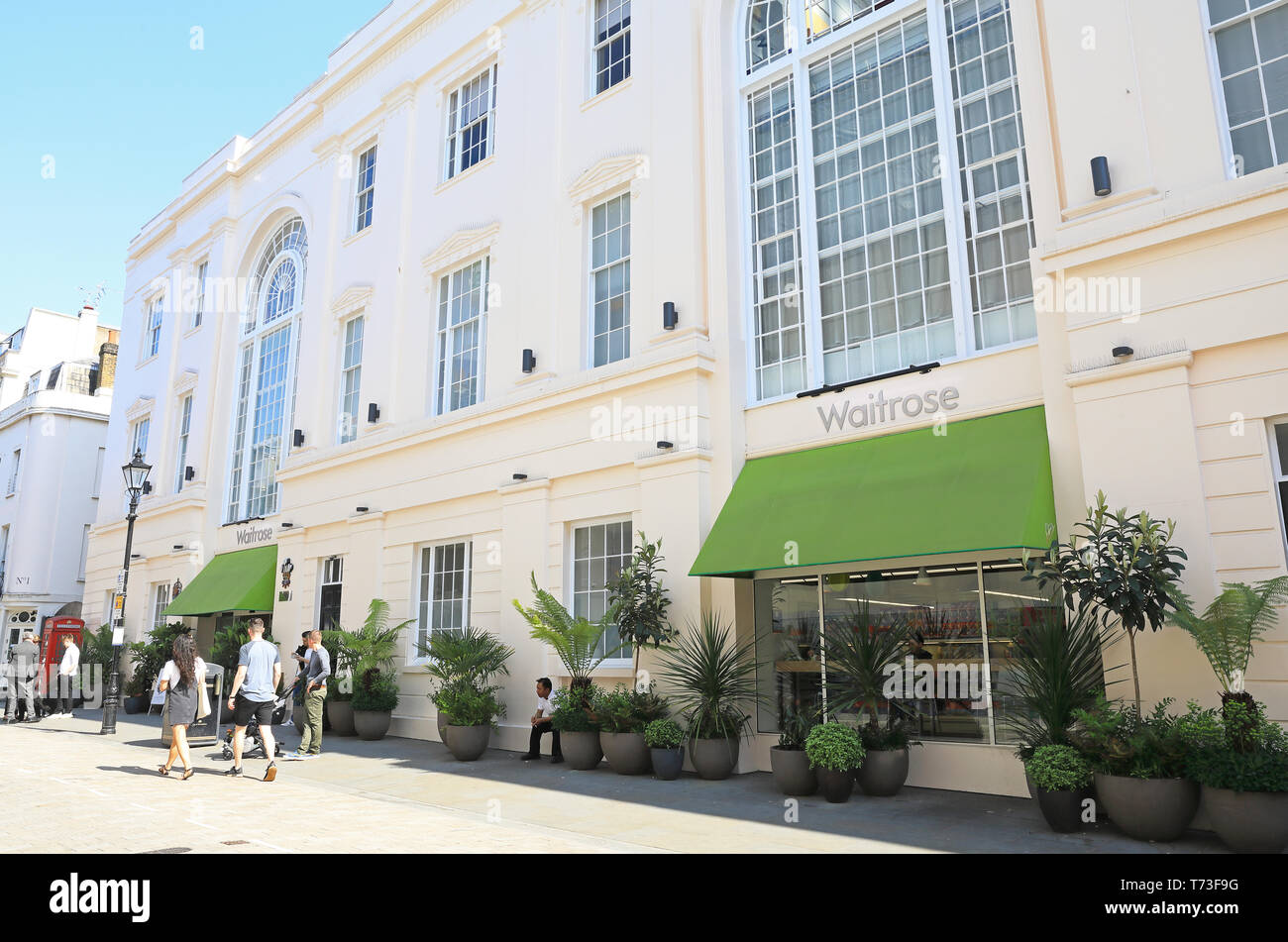 Branch of Waitrose on Motcomb Street in Belgravia, London SW1, UK Stock ...