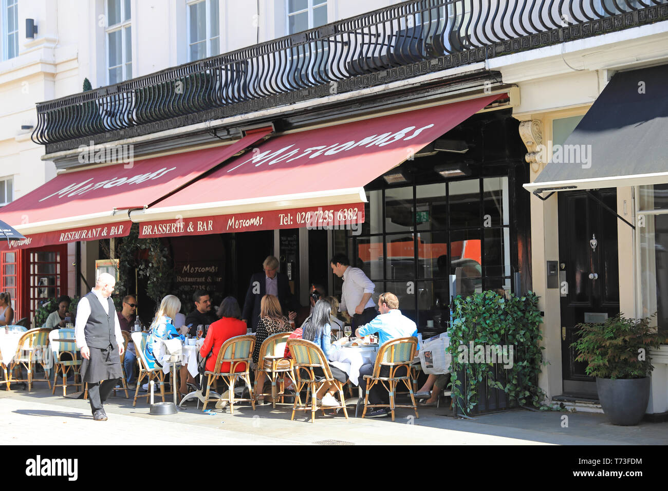 Motcombs restaurant and bar hi-res stock photography and images - Alamy