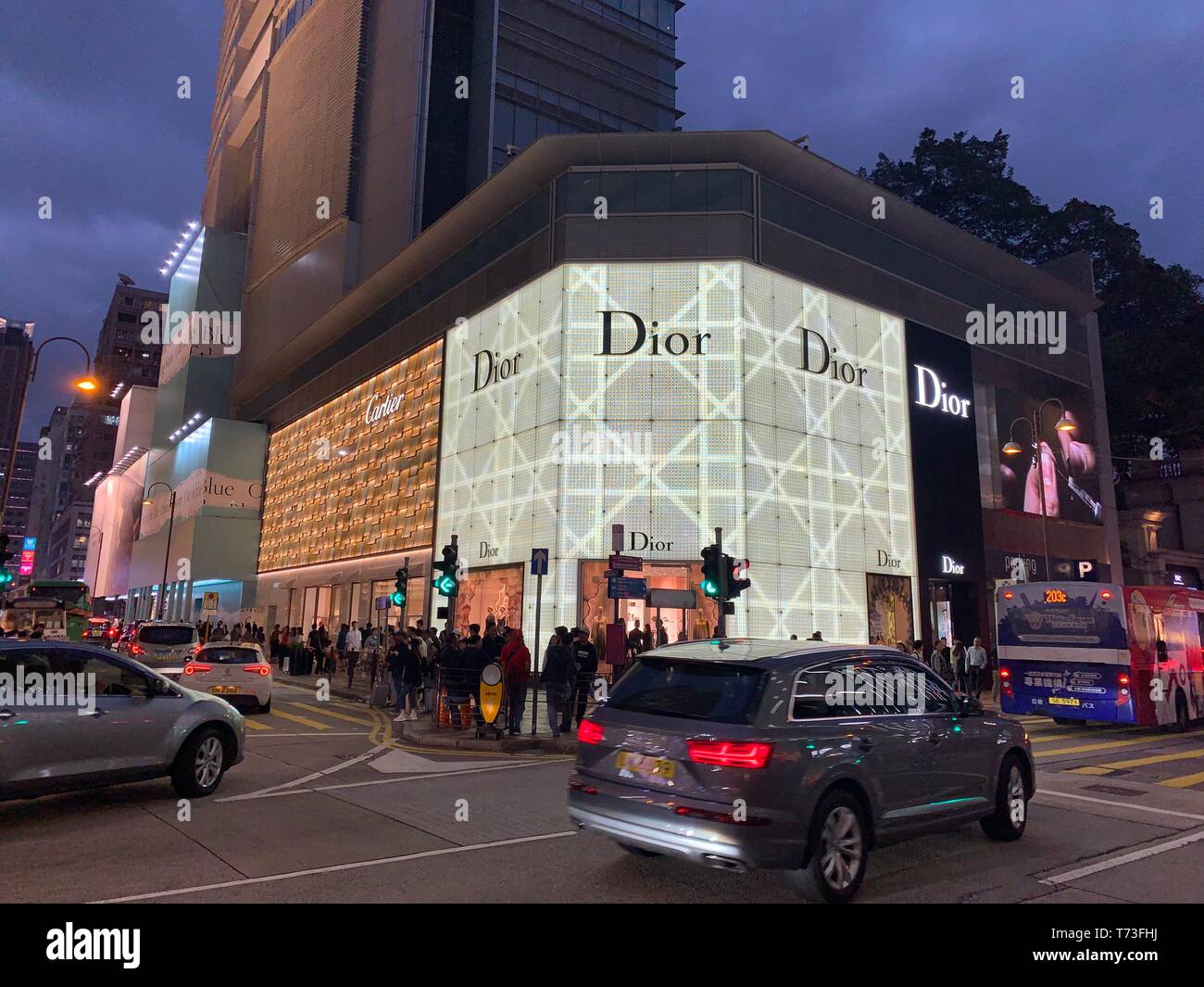 Dior flagship store hi-res stock photography and images - Alamy