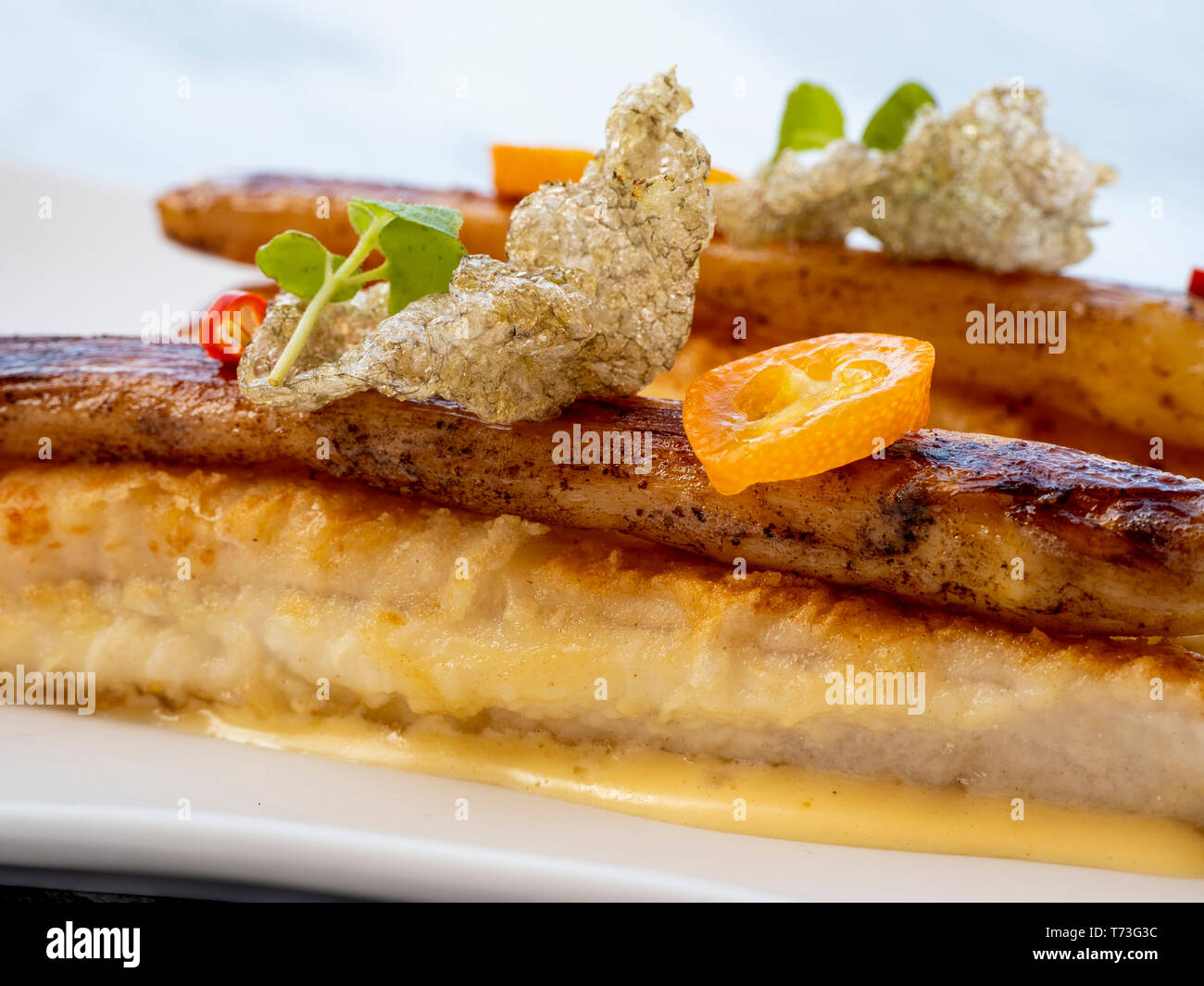 Cooked fish hi-res stock photography and images - Alamy