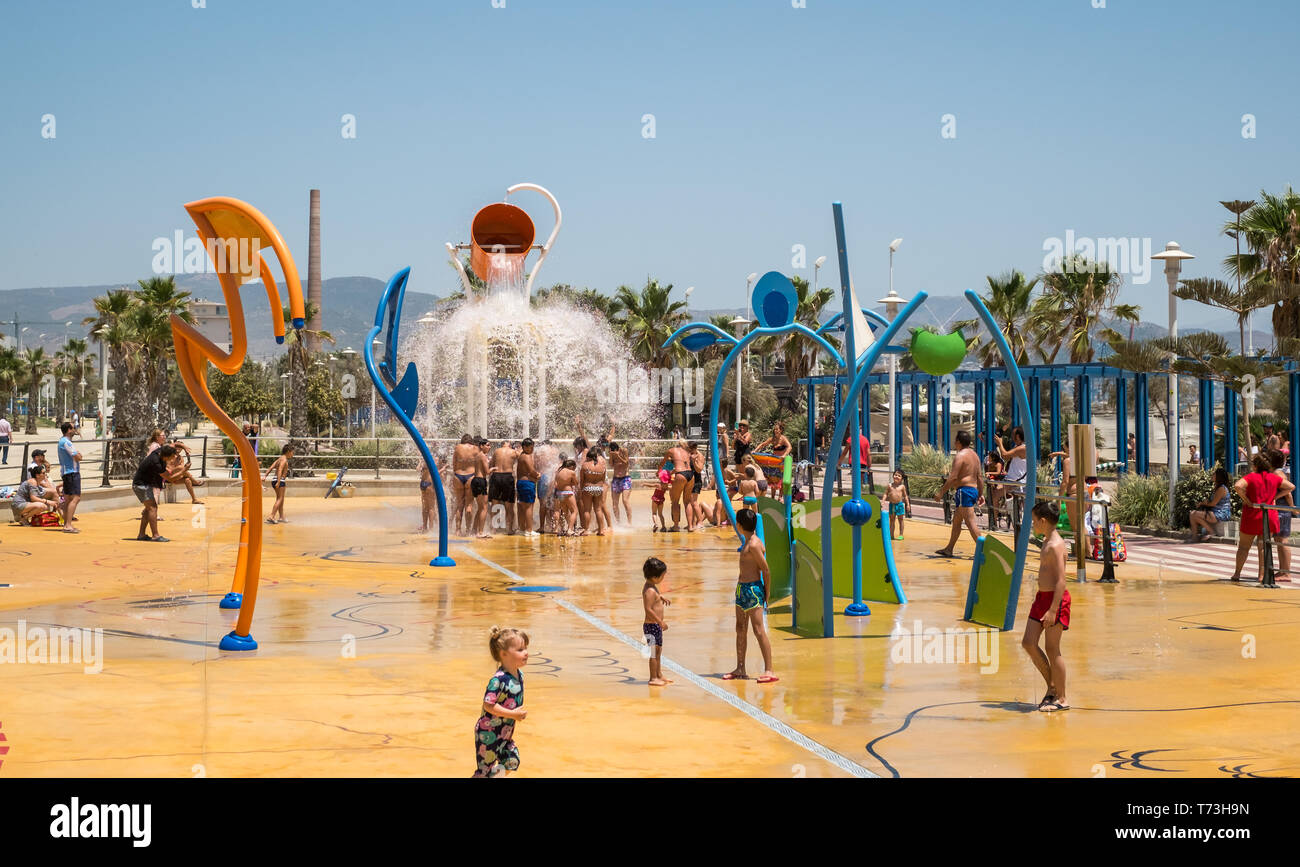 Children Water Slide Splash Stock Photos & Children Water Slide Splash ...