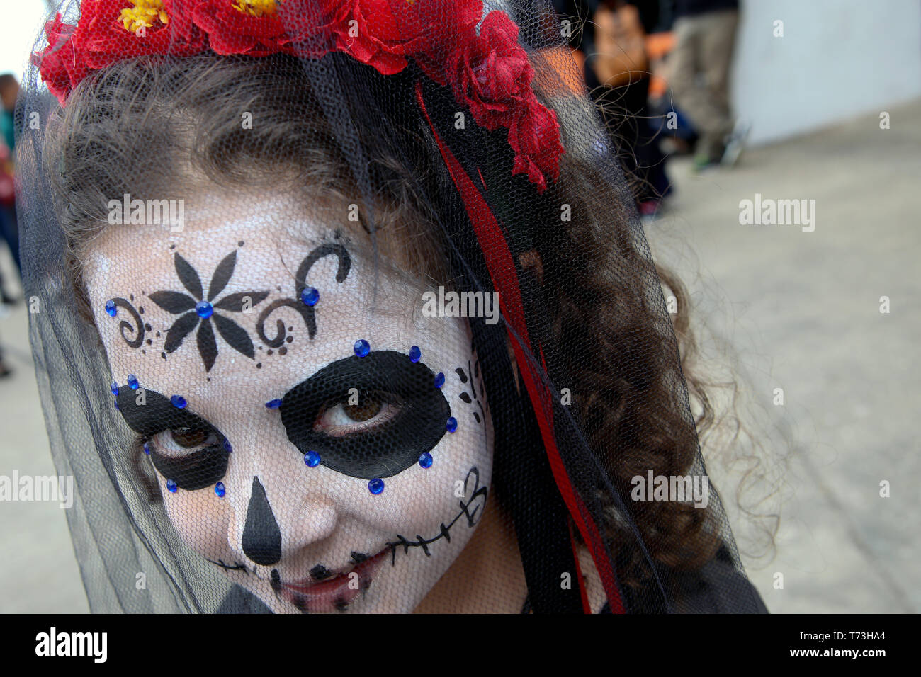 a woman characterized as Catrina pose for photo in Sao Paulo Stock ...