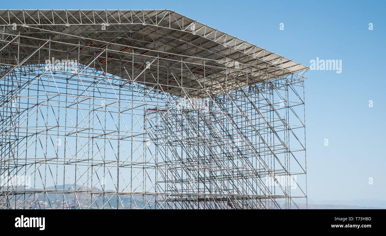 modern scaffolding at a construction site Stock Photo - Alamy