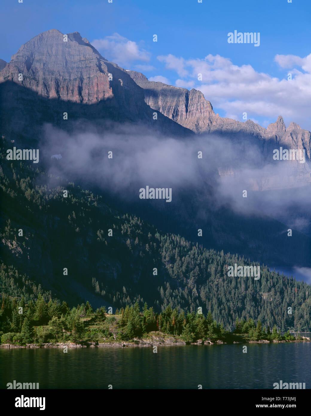 USA, Montana, Glacier National Park, Little Chief Mountain and morning ...