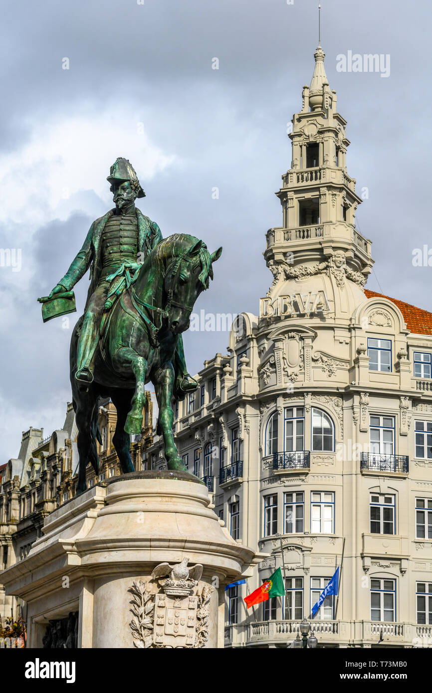 Monument of peter iv hi-res stock photography and images - Alamy