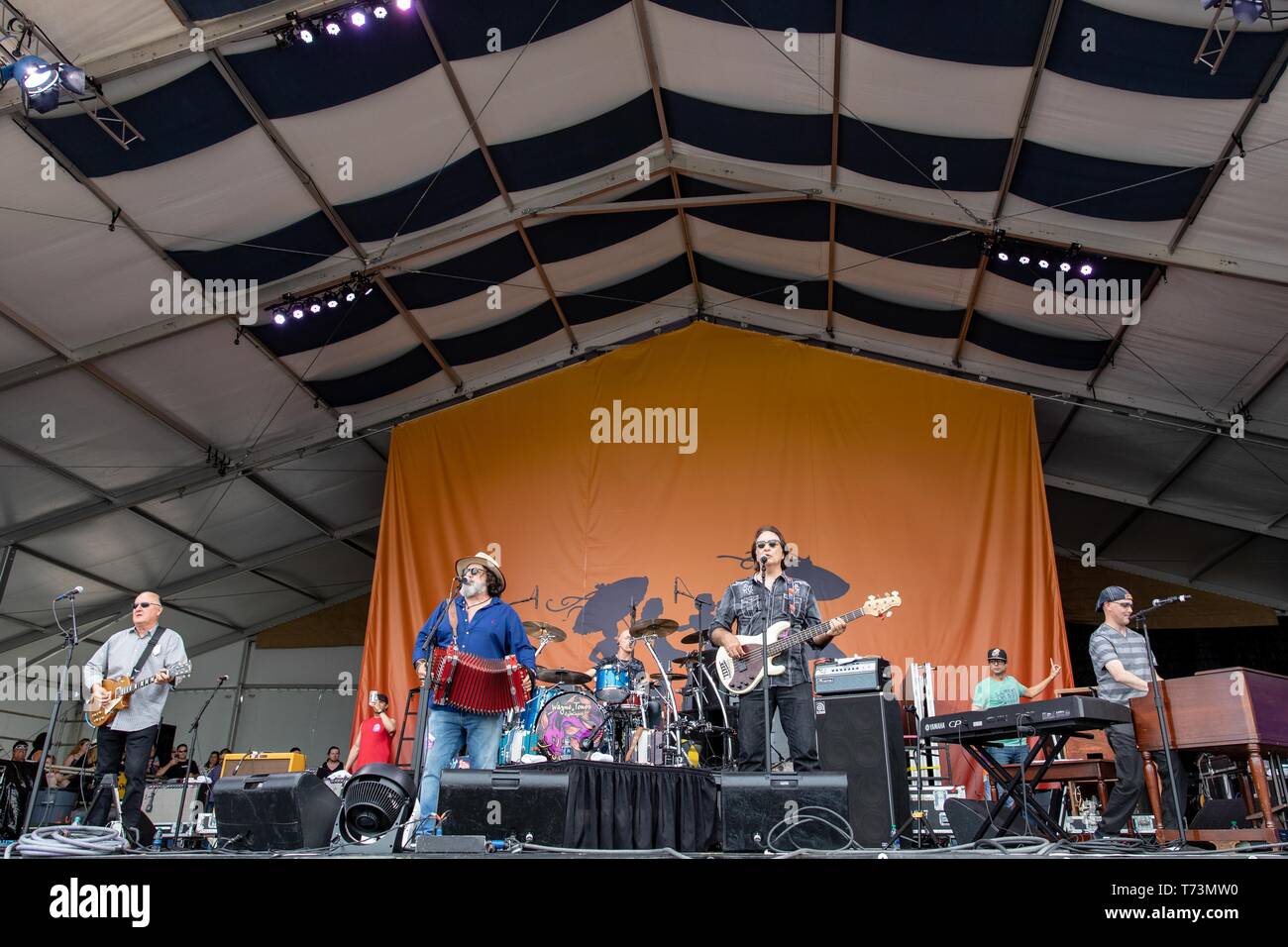 Wayne toups hi-res stock photography and images - Alamy