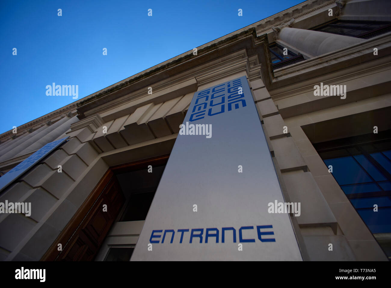 London science museum hi-res stock photography and images - Alamy