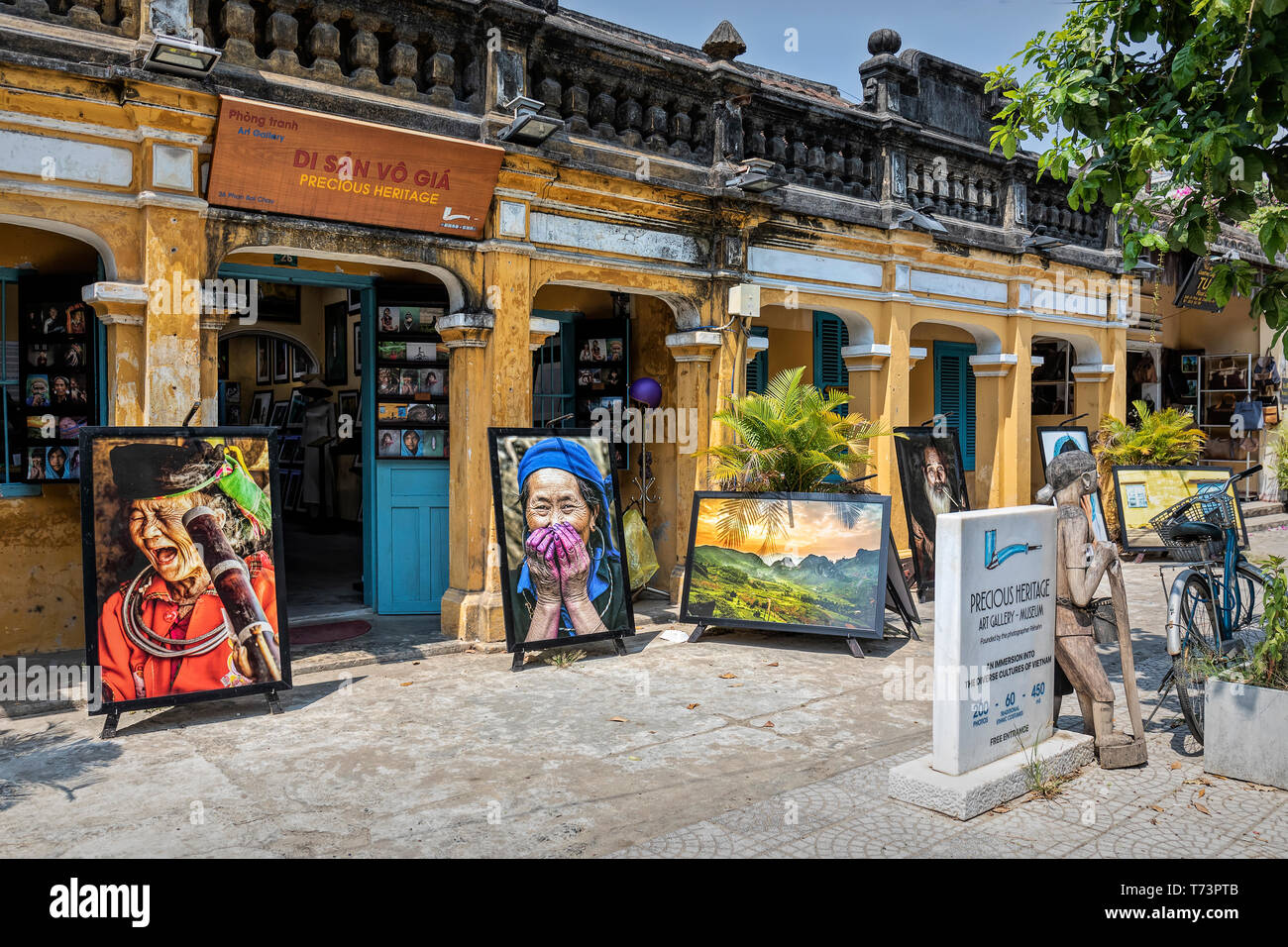 Rehahn Gallery In Hoi An Vietnam Stock Photo - Alamy