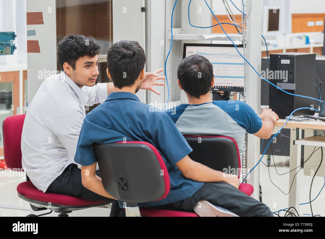 Indian engineering students hi-res stock photography and images - Alamy