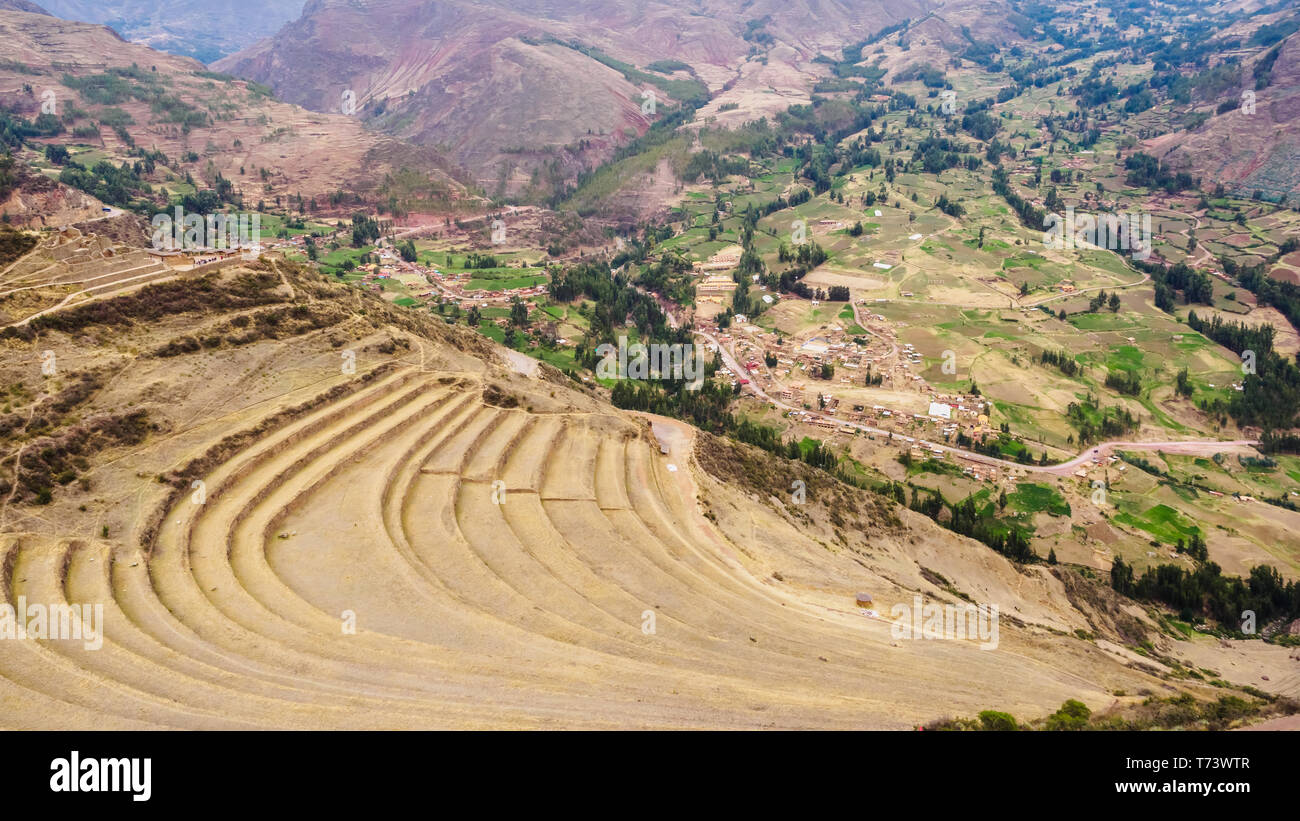 Pisac district hi-res stock photography and images - Alamy