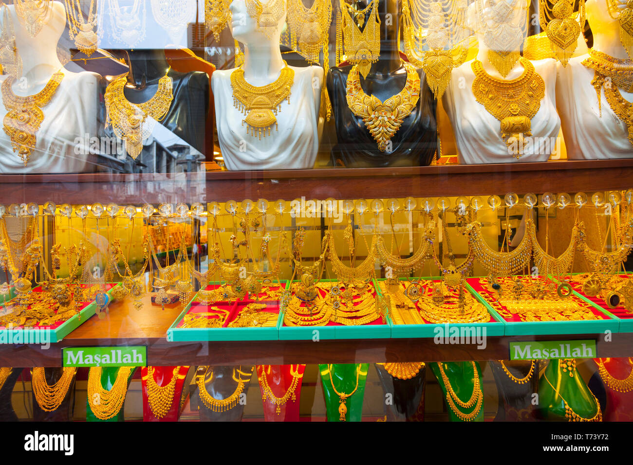 Bazar estambul hi-res stock photography and images - Alamy