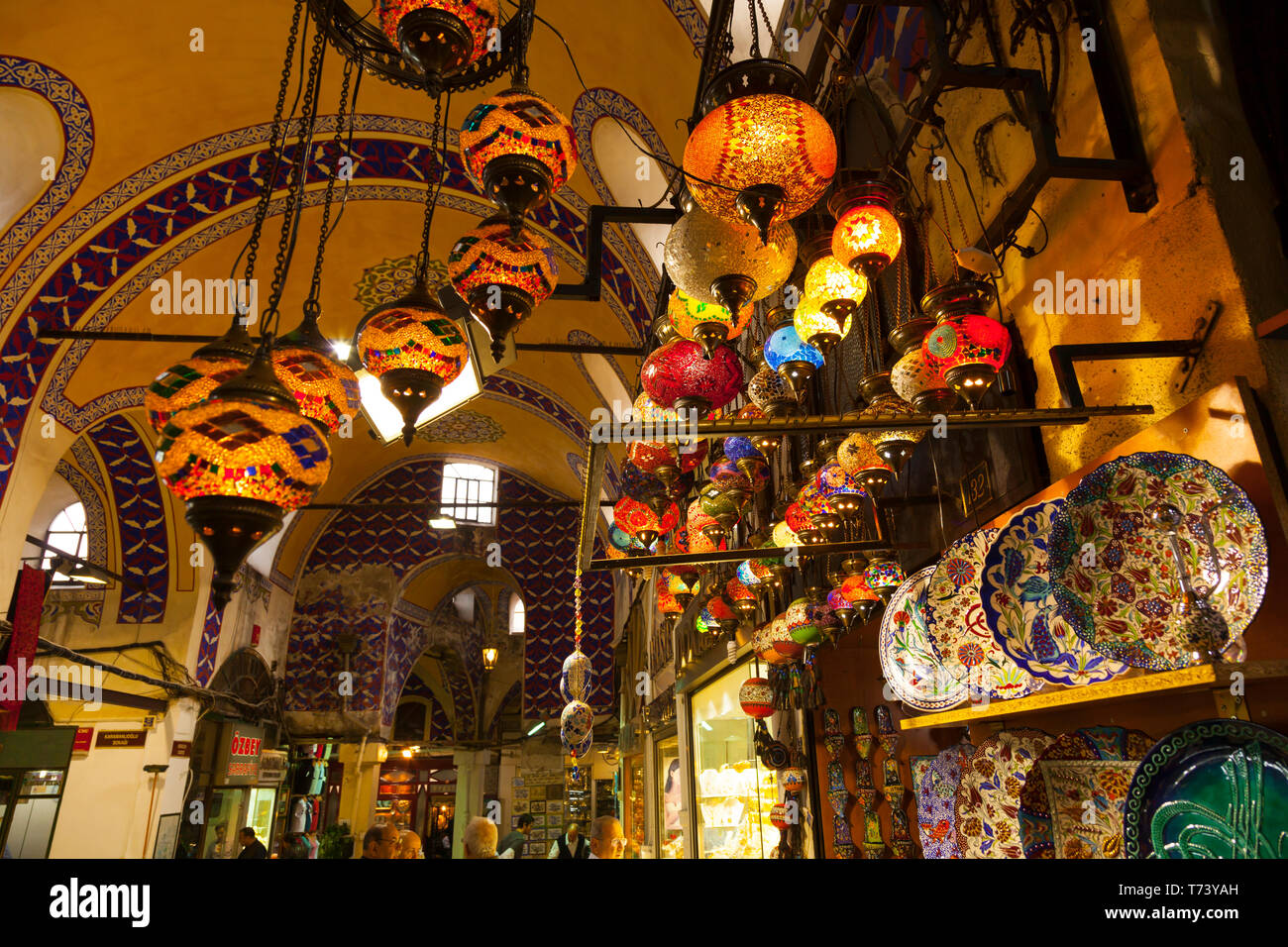 Gran bazar estambul hi-res stock photography and images - Alamy