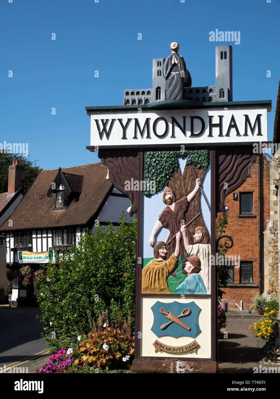 The Town Sign and Ancient Green Dragon Pub in The Town of Wymondham ...